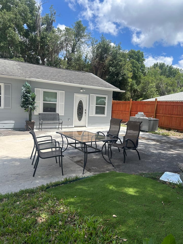 1715 Hilltop Blvd. - Jacksonville, FL