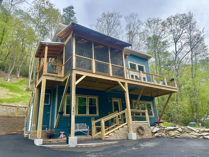 Escape To Luxury Mtn Living Overlooking Stream. - Boone, NC