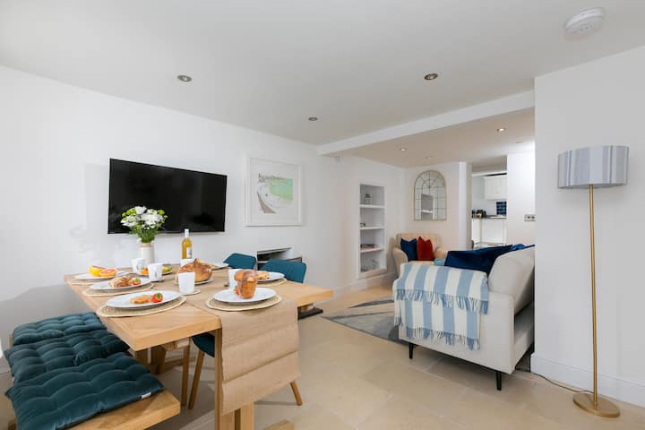 Ocean Mists Six-marazion-parking-outdoor Terrace - Hayle