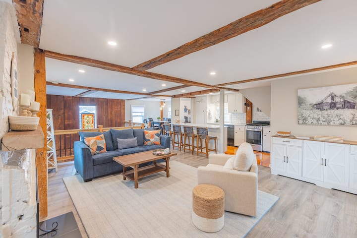 The Sparhawk Suite - In The Heart Of Old Town Mhd - Beverly, MA