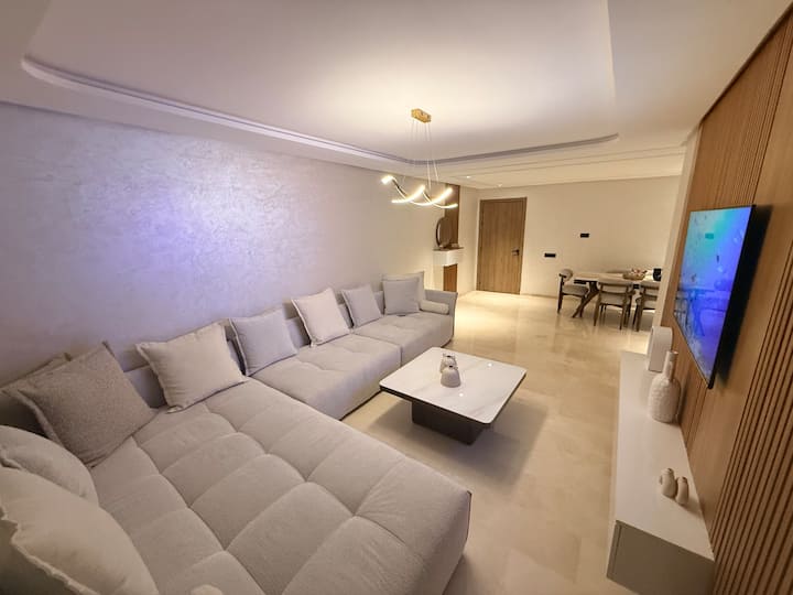 Magnifique Appartement 2 Ch Piscines, Jacuzzi - Marrakesh