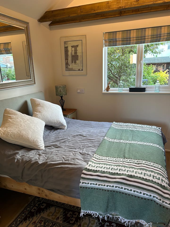 The Beach Hut - Ringwood