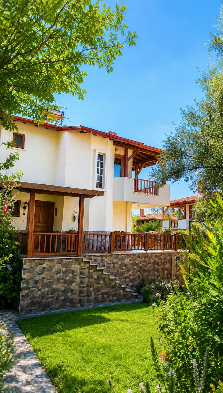 Bozbük Sahil Evi - Altınkum