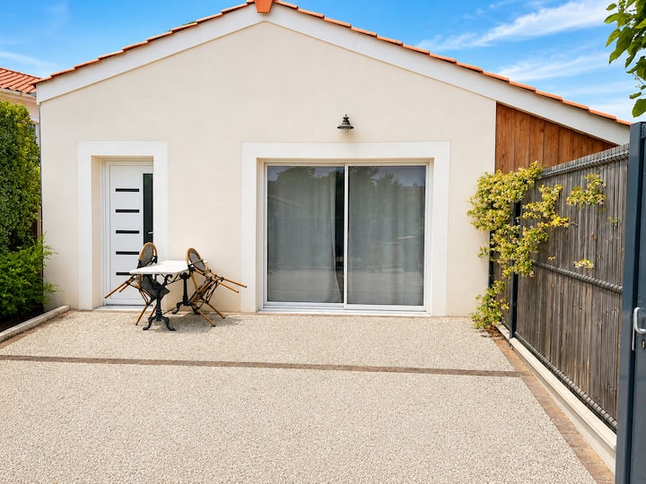 Maisonnette Climatisée De 30m2 Pour 2 Personnes - Mérignac