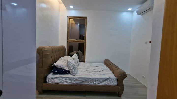 Nice Looking Modern House. 15-20 Min Drive To Town - Capas