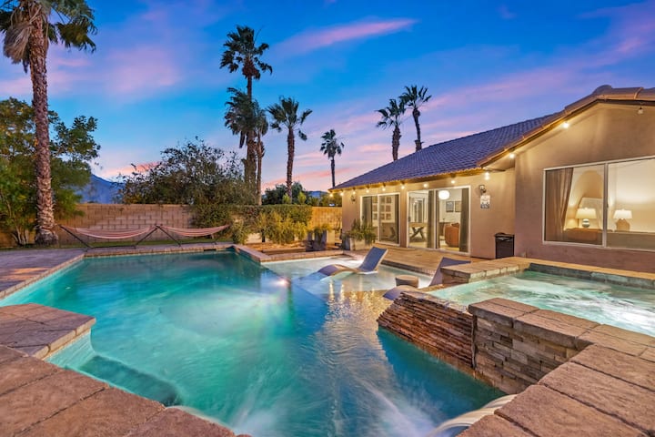 Sandpiper By Nest Villas | 5br Estate | Large Pool - La Quinta, CA