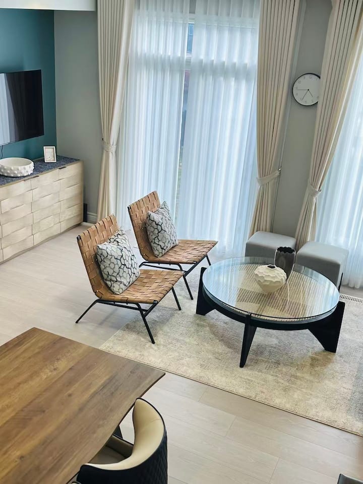 New Luxury Stay 3br+1 Townhouse Walking To Falls - 尼亞加拉瀑布城