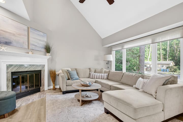 Ocean Pines 3br Home W/ Screened Porch & Fireplace - Ocean Pines, MD