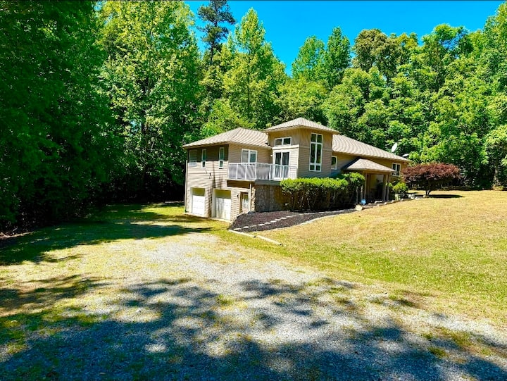 Escape To The Lake In "The Waters Of Lake Anna" - Lake Anna, VA