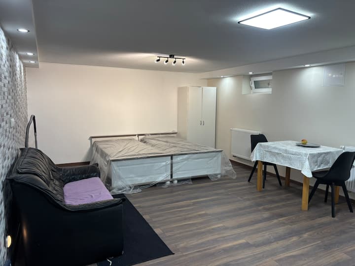 Cozy And Compact Studio Apartment - Aschaffenburg