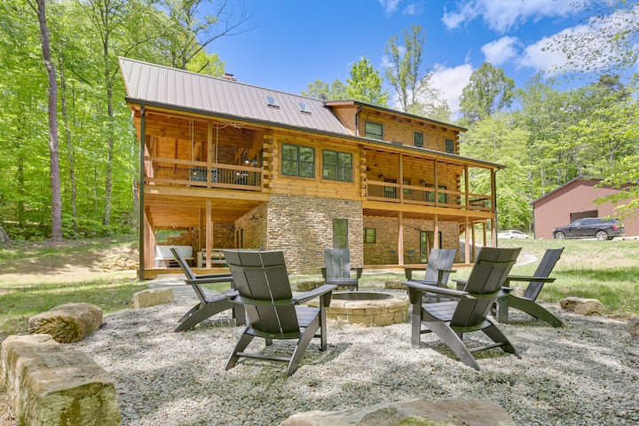 Luxury Hocking Hills Retreat W/ Indoor Sportcourt - Ohio