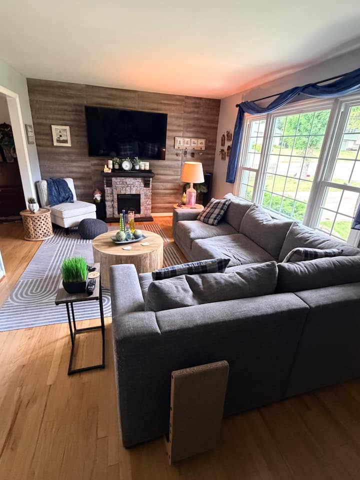Ready For World Cup 2026! 2 Bedrooms 1 Bath - Kansas City, MO