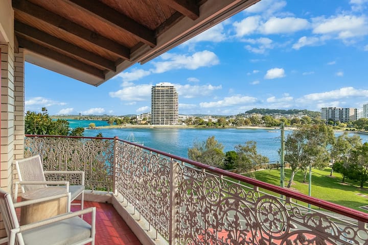 Coral Gardens Unit 5 - Coolangatta