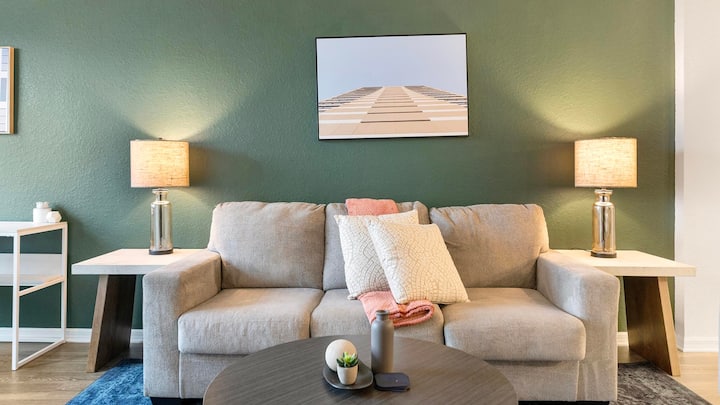 Landing | Stunning 1bd, Clubhouse, Gym - Apopka, FL