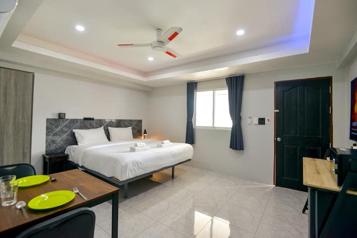 700m To Patong Beach & Nightlife With Pool - Patong Beach