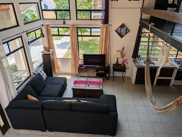 Loft Encantador A 7 Min Del Centro En Carro 3 Pax - Guatemala