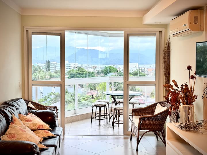 Apartamento Em Condomínio De Alto Padrão - Ubatuba - Ubatuba