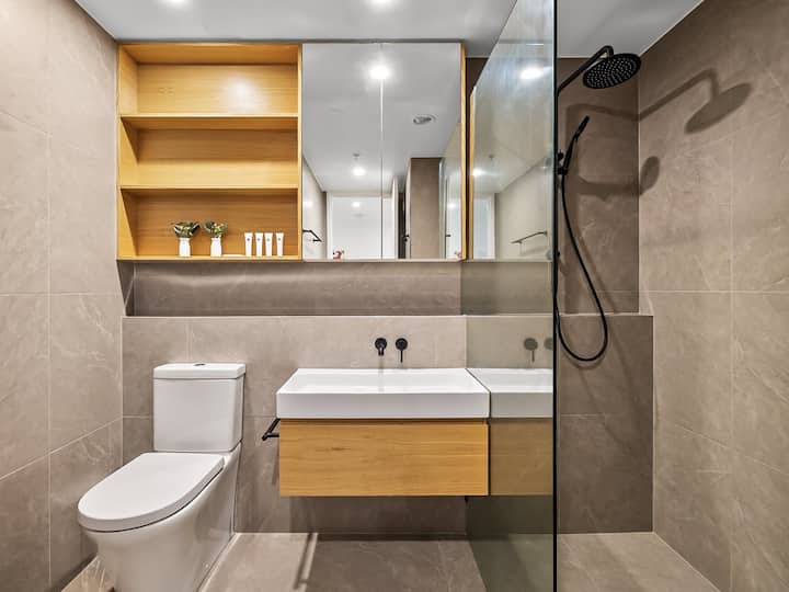 Executive 1 Bed Beachside Getaway - 2nd Floor - Mooloolaba