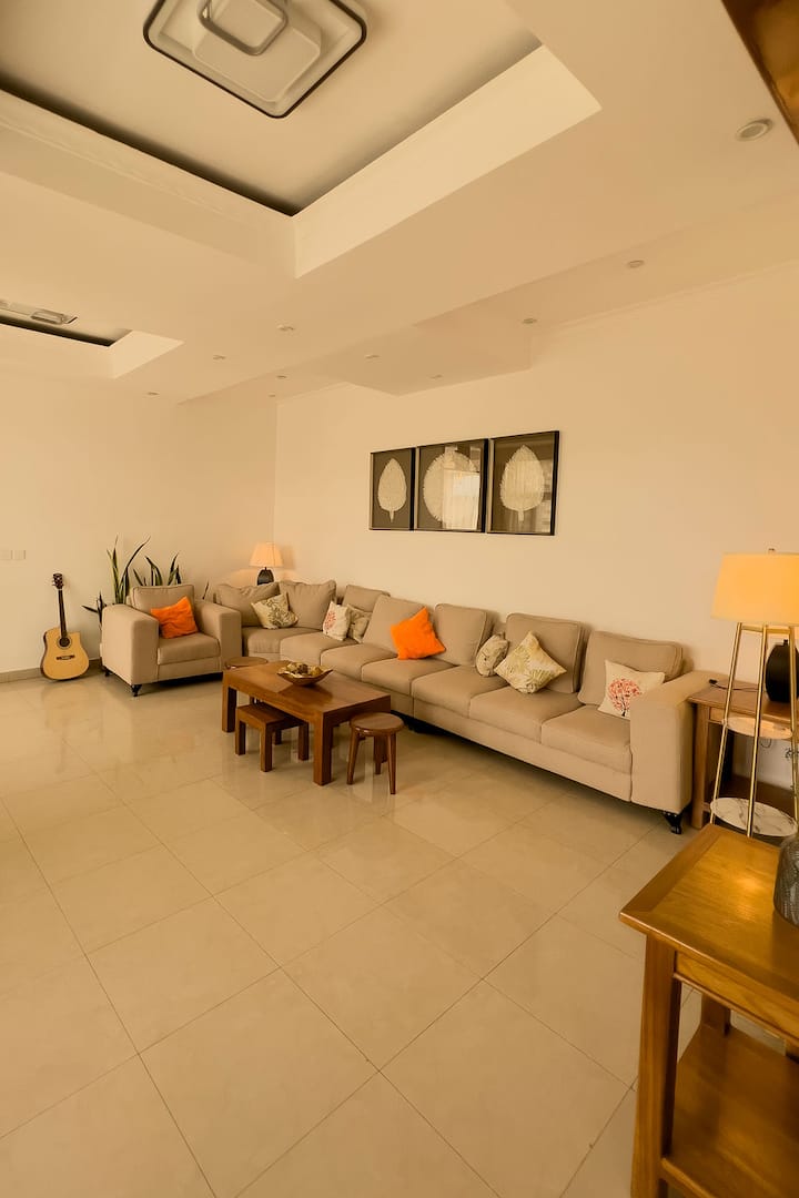 Plenty Residence 18 Bedrooms, 25' From Kigali City - Kigali