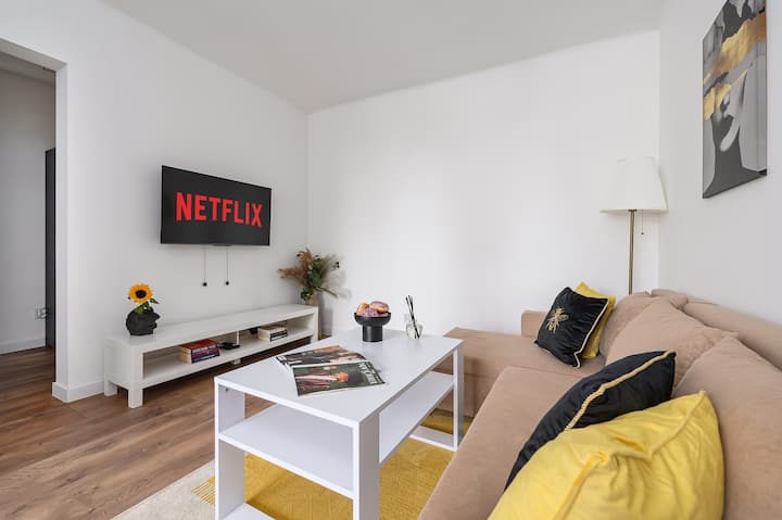 Lumina | Comfy 4-room Apart Near The City Center - Warsaw