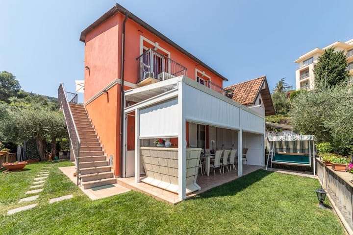Appartamento In Villa Vista Mare - 150mt Spiaggia - Andora