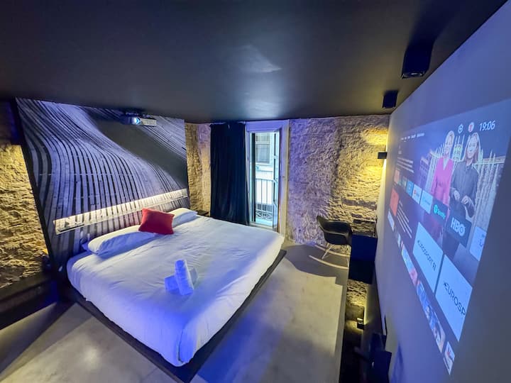 The Black Boutique - Black One - Turistea - Zaragoza