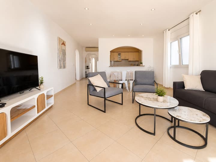 Belle Villa De Plain Pied Avec Amarre 12,5m - Empuriabrava