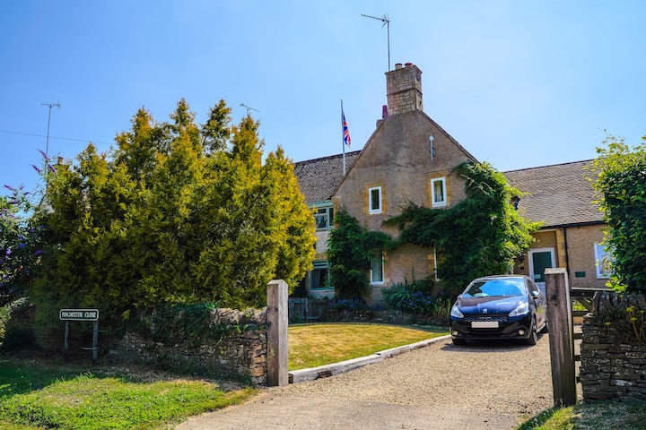 Cotswold Cottage In A Quaint Beautiful Village - Stow-on-the-Wold