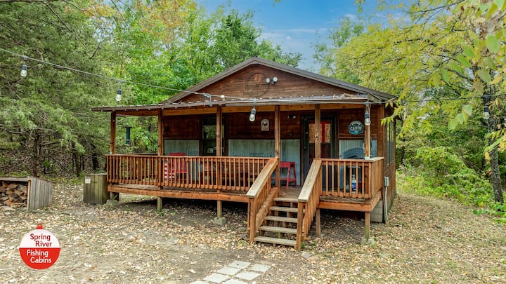 Rustic Cabin Retreat, Miami Ok - North Miami, OK