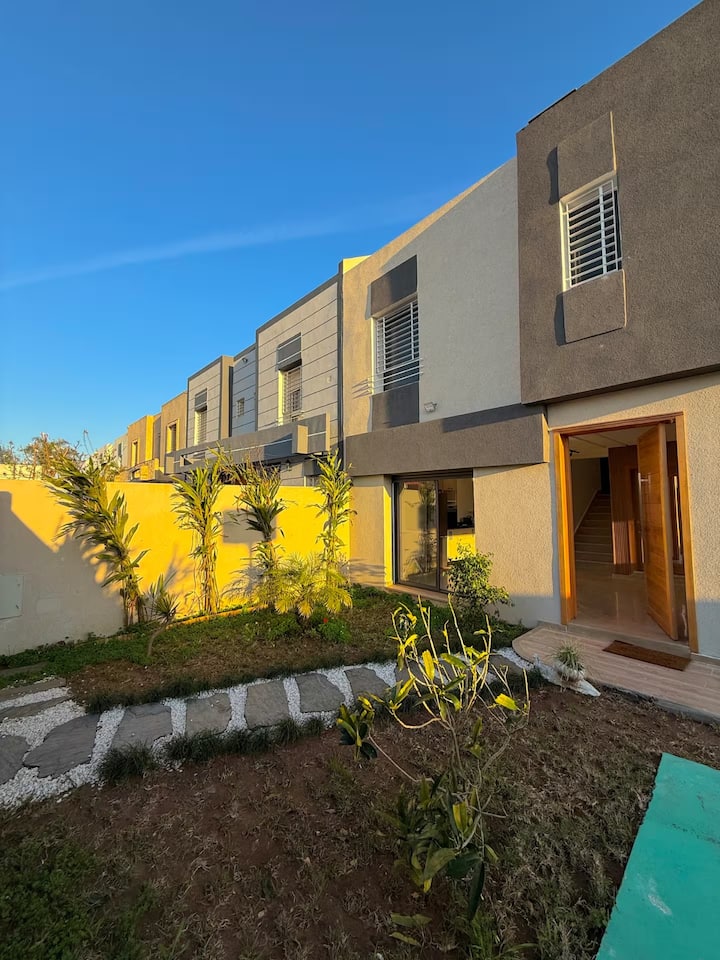 Villa Moderne Avec Piscine Et Vue Panoramique - Rabat
