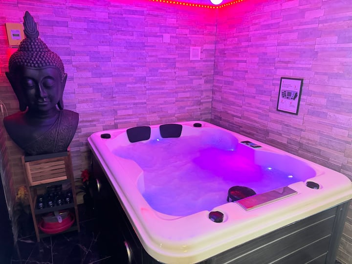 Suite Avec Jacuzzi 2 Personnes - Martigues