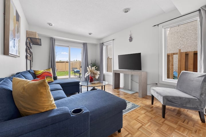 Mississauga | Work Space | 401&407 Hwy - Brampton