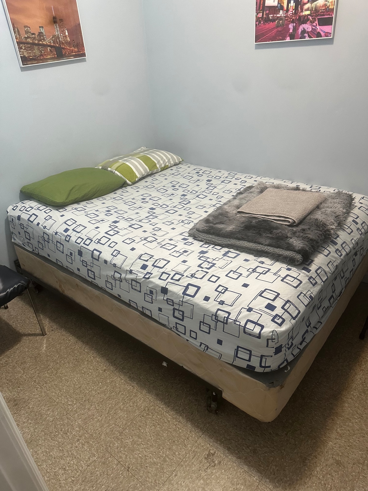 Belle chambre privée avec grand lit - Appartements à louer à Yonkers ...