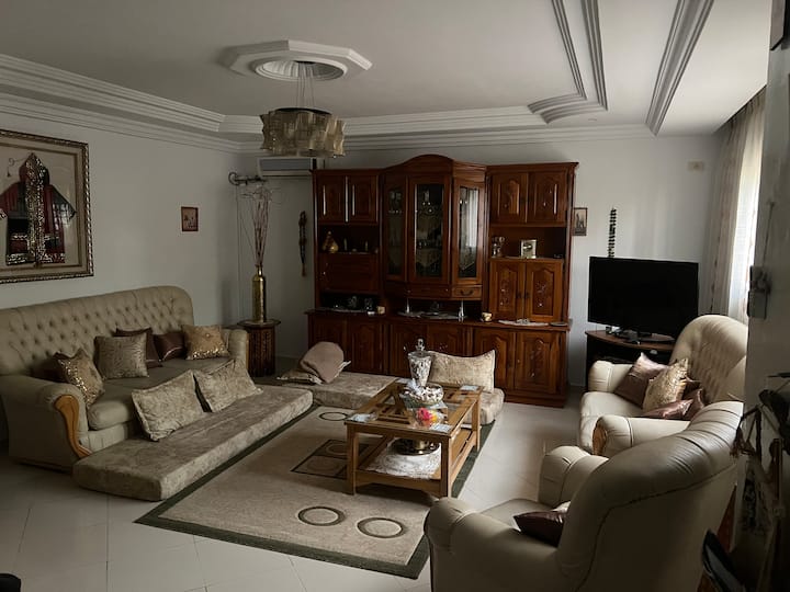 Maison Style Américain (02 éTages S+3) - Hammamet