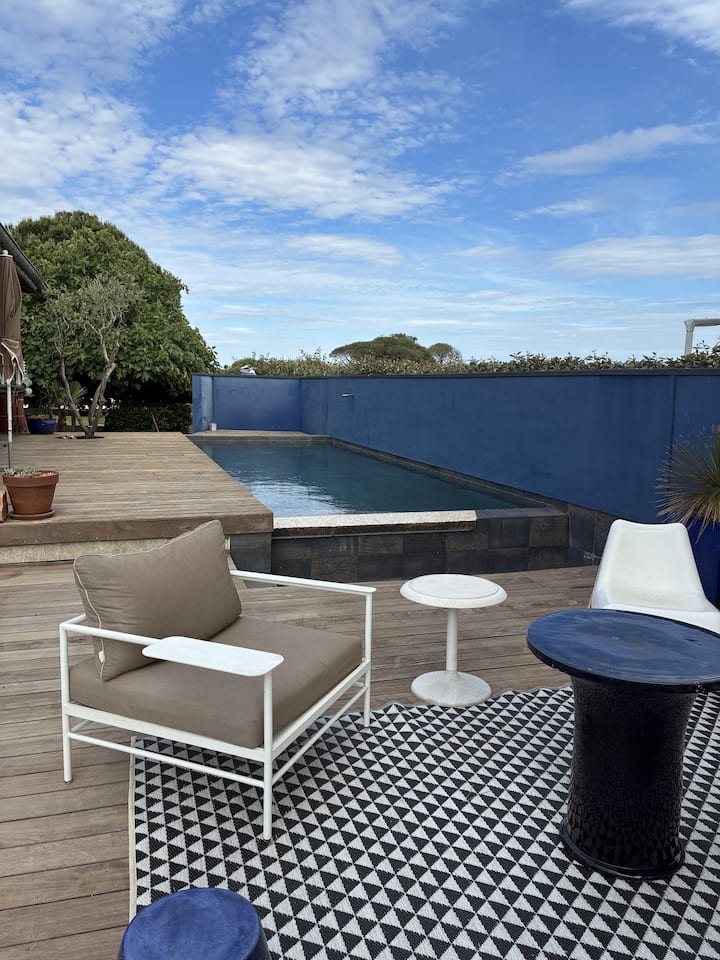Villa Moderne Avec Piscine à Débordement - Port Camargue