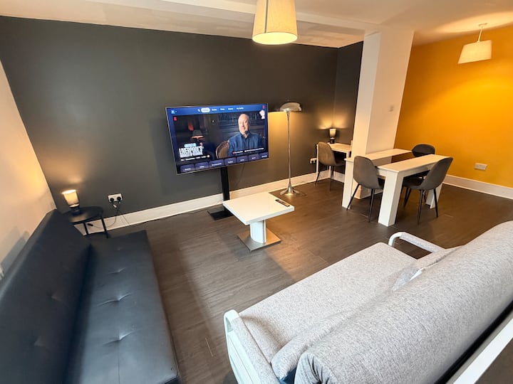 Canterbury High St 1 Bedroom Apartment Sleeps 5 - Canterbury