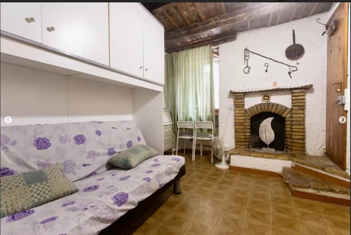 S269 - Sirolo, Studio Apartment In The Center - Numana