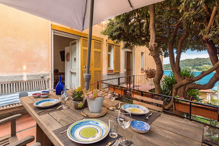 [Casasolemare] Terrace-seaview-a/c - Porto Venere