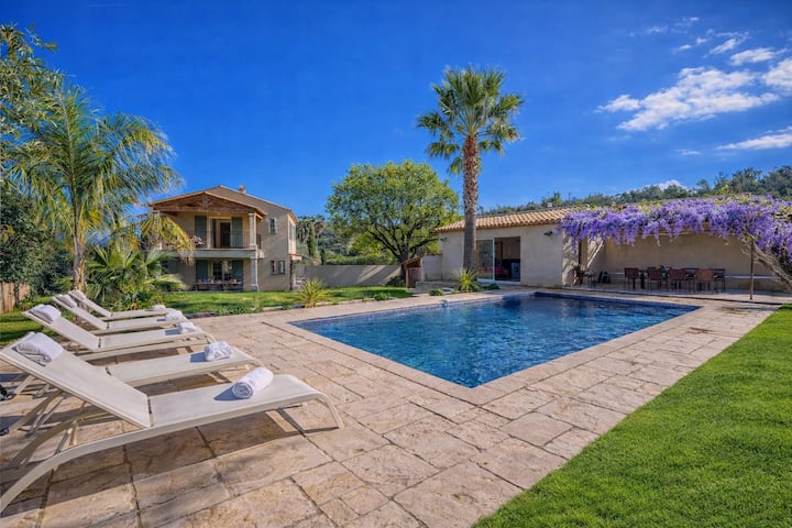 Superbe Villa Avec Piscine Vue Sur Les Vignes - Sainte-Maxime