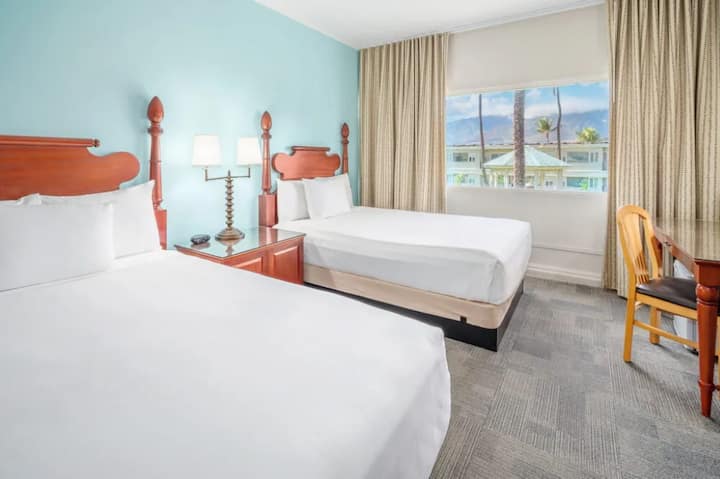 Breezy Stay By The Beach, 3 Room Near Hoaloha Park - Maui, HI