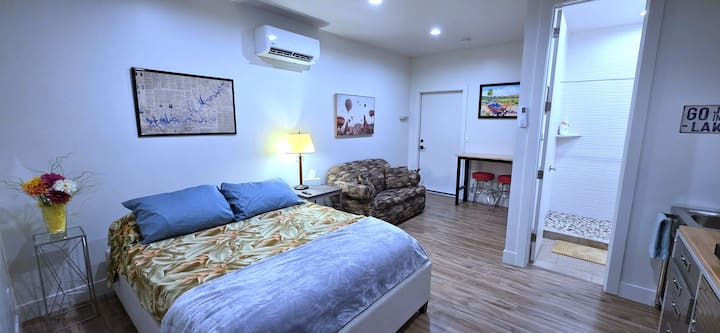 Private, Modern Casita, Coffee Bar, (No Kitchen) - Page, AZ