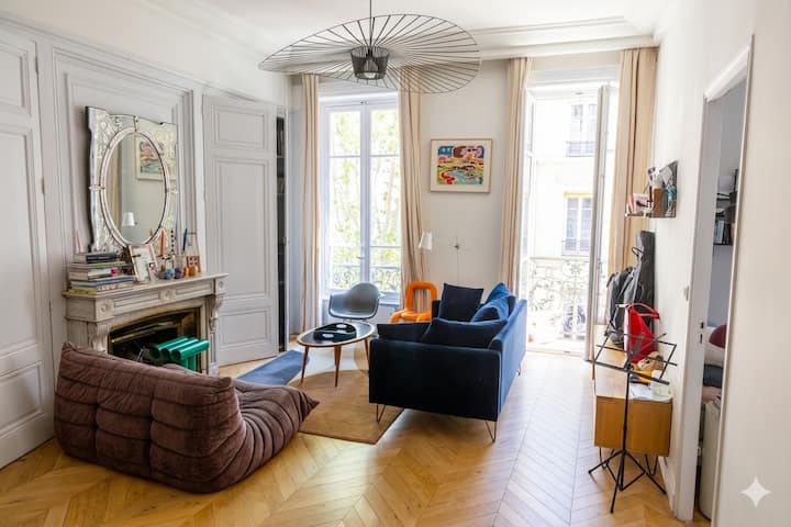 Proche Parc Tête D'or, Appart Type Haussmannien - Lyon