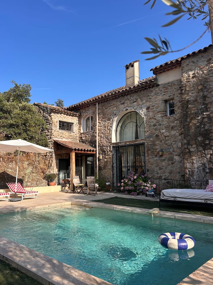 Chambre D’hôtes La Bergerie La Fontaine Chambre 4 - Sainte-Maxime