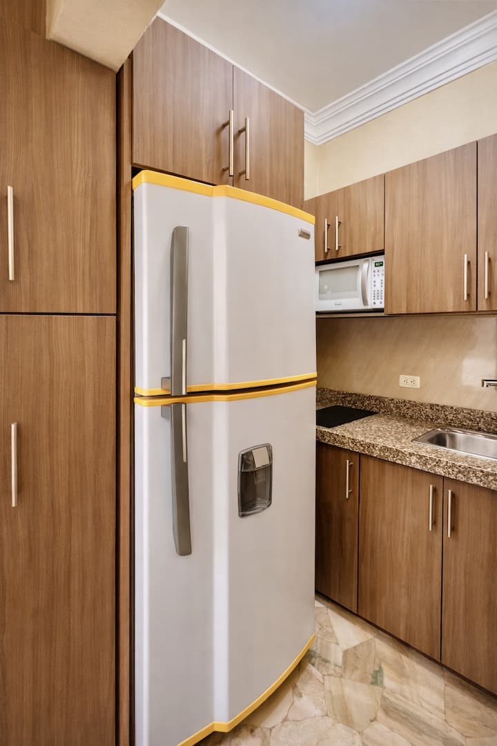 Suite Corporativa En Unioro Con Piscina - Machala