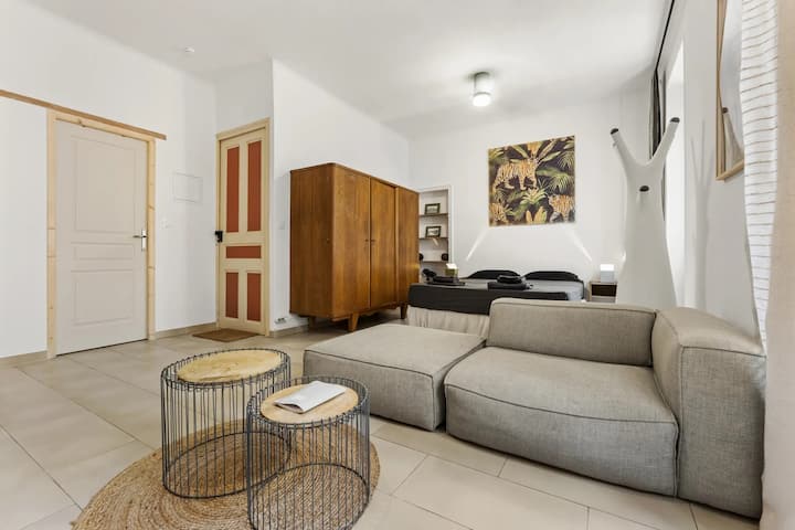 Logement Rénové Terrasse Abri Vélo Cœur Beaucaire - Beaucaire