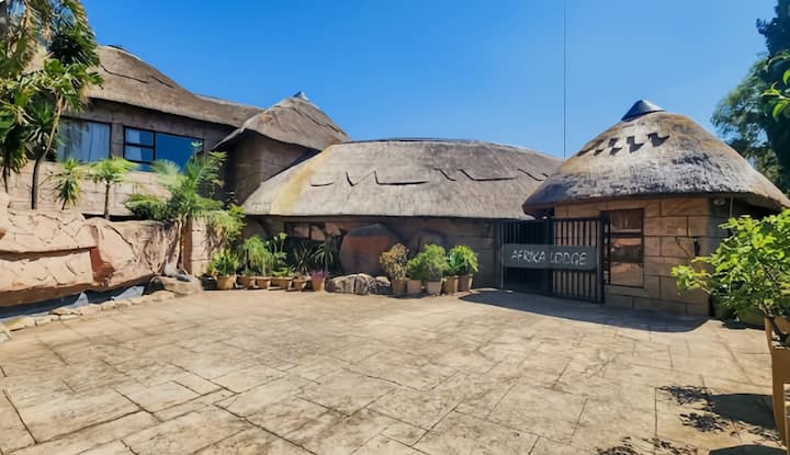 Afrika Lodge - Kempton Park