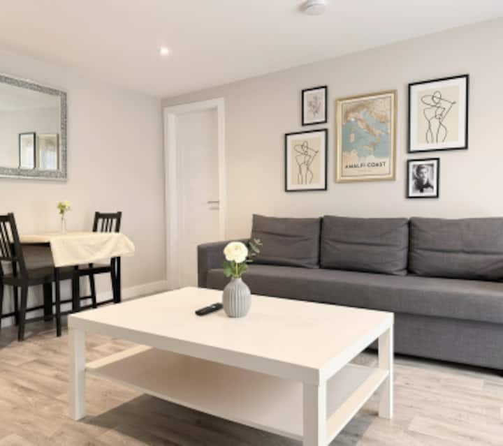 Spacious 2b House Near Zoo & Beach Free Parking - Queensferry