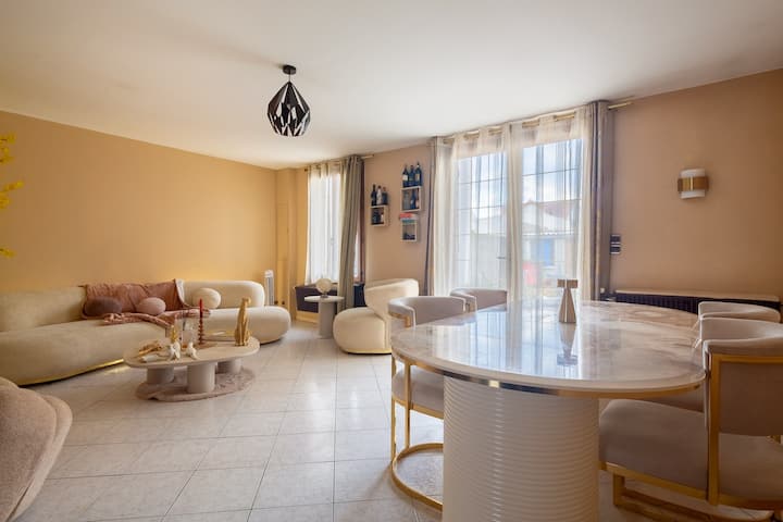 Séjour Premium Dans Une Belle Maison - Bezons