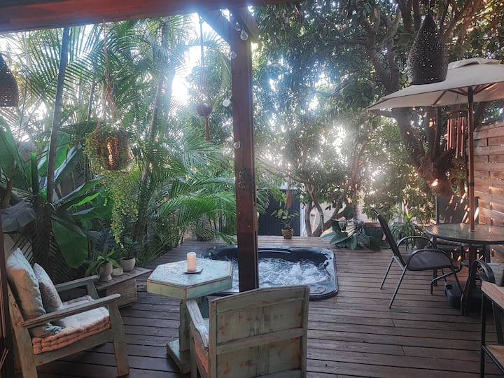 Chalet Balinais Avec Jacuzzi - Saint-Leu