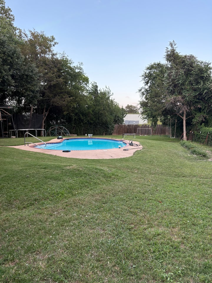 Play Soccer/swim/climb At Our Backyard Escape! - Grapevine, TX